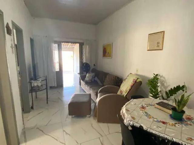 Casa / Sobrado para Venda em Londrina/PR Amaral 4 Quartos