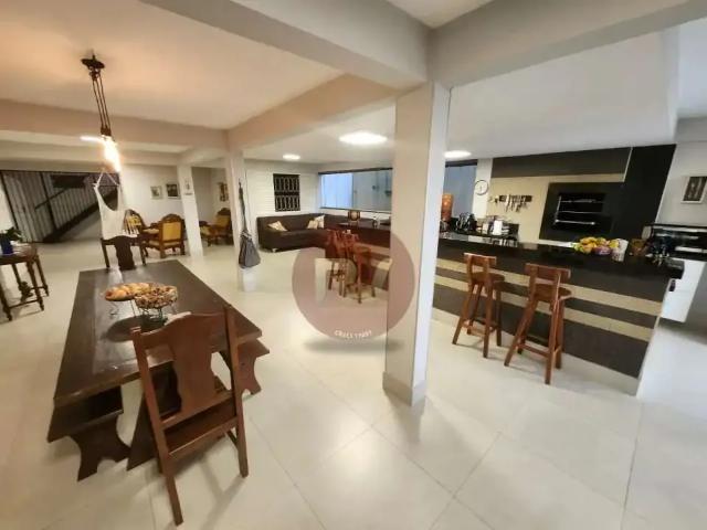 Casa / Sobrado para Venda em Londrina/PR Amaro 3 Quartos