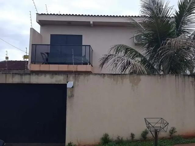 Casa / Sobrado para Venda em Londrina/PR Antares 3 Quartos