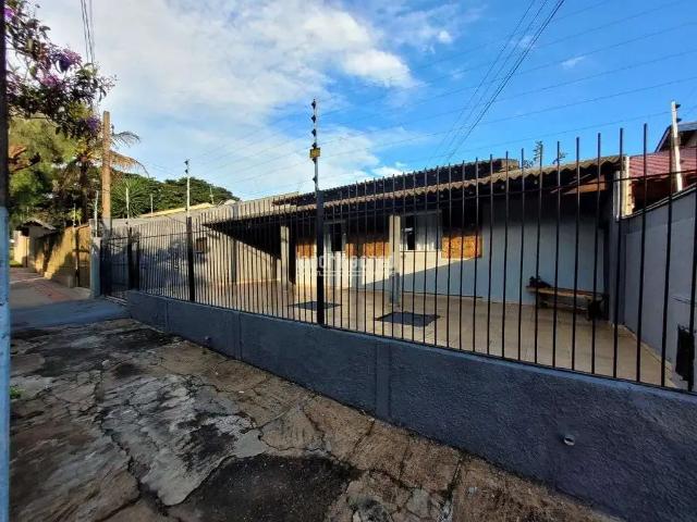 Casa / Sobrado para Venda em Londrina/PR Antares 3 Quartos