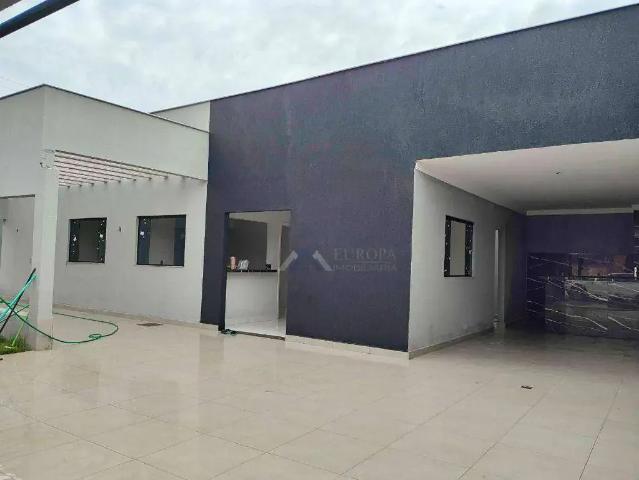 Casa / Sobrado para Venda em Londrina/PR Aquilles Sthengel 3 Quartos