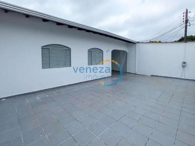 Casa / Sobrado para Venda em Londrina/PR Aquilles Sthengel 4 Quartos