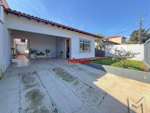 Casa / Sobrado para Venda em Londrina/PR Aragarça 3 Quartos