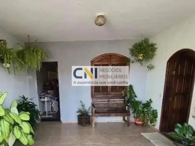 Casa / Sobrado para Venda em Londrina/PR Armindo Guazzi 3 Quartos