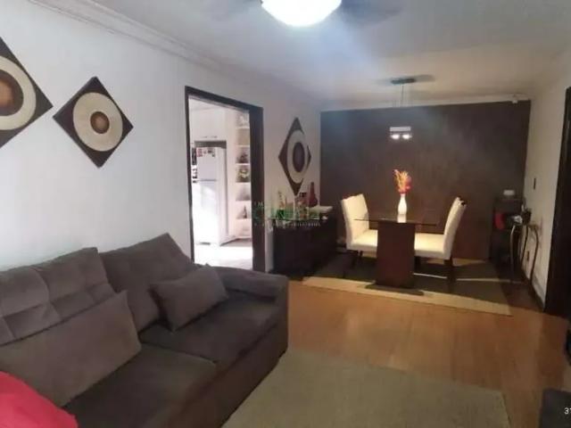 Casa / Sobrado para Venda em Londrina/PR Armindo Guazzi 3 Quartos