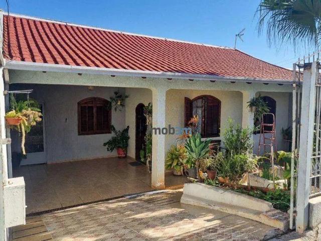 Casa / Sobrado para Venda em Londrina/PR Armindo Guazzi 3 Quartos
