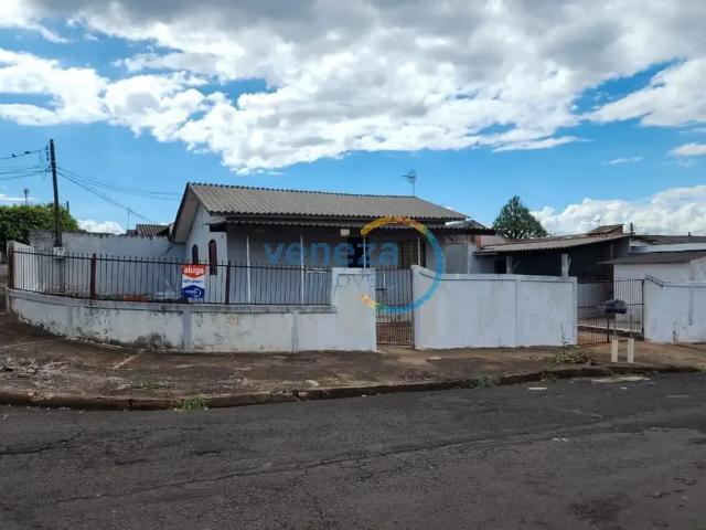 Casa / Sobrado para Venda em Londrina/PR Assis 3 Quartos