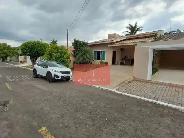 Casa / Sobrado para Venda em Londrina/PR Bandeirantes 3 Quartos