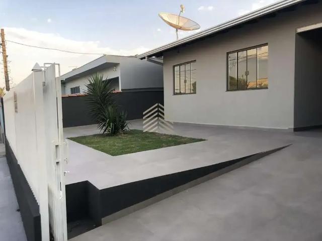 Casa / Sobrado para Venda em Londrina/PR Bandeirantes 3 Quartos