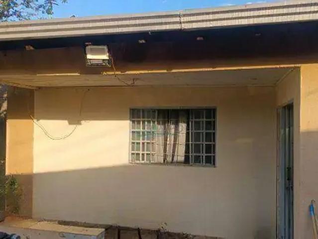 Casa / Sobrado para Venda em Londrina/PR Bandeirantes 3 Quartos