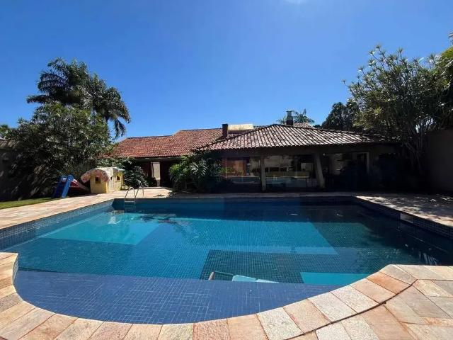Casa / Sobrado para Venda em Londrina/PR Bela Suiça 3 Quartos