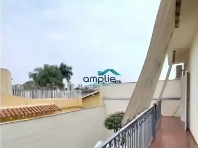 Casa / Sobrado para Venda em Londrina/PR Boa Vista 5 Quartos