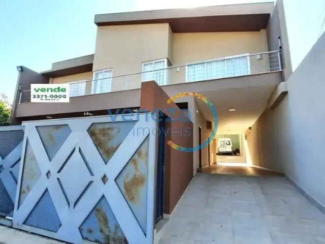Casa / Sobrado para Venda em Londrina/PR Boa Vista 3 Quartos