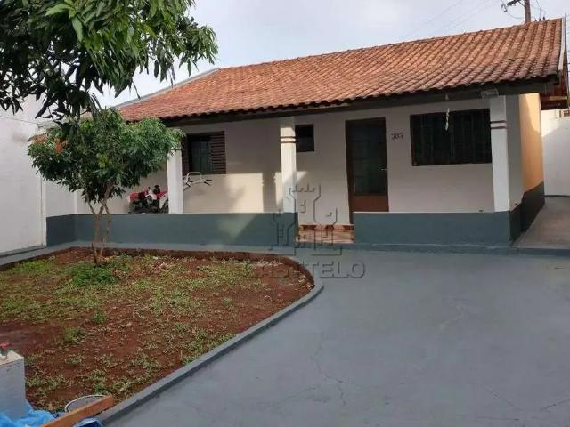 Casa / Sobrado para Venda em Londrina/PR Cafezal 2 Quartos