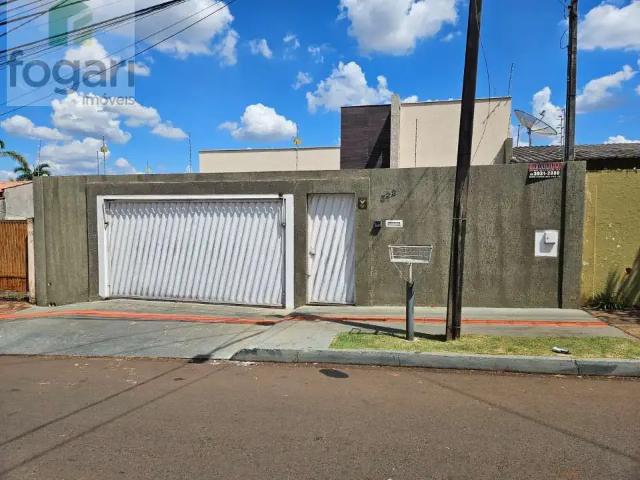 Casa / Sobrado para Venda em Londrina/PR Califórnia 3 Quartos