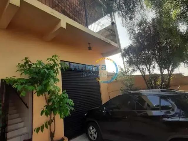 Casa / Sobrado para Venda em Londrina/PR Casoni 3 Quartos
