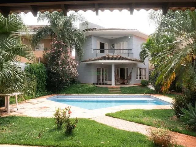 Casa / Sobrado para Venda em Londrina/PR Caravelle 4 Quartos