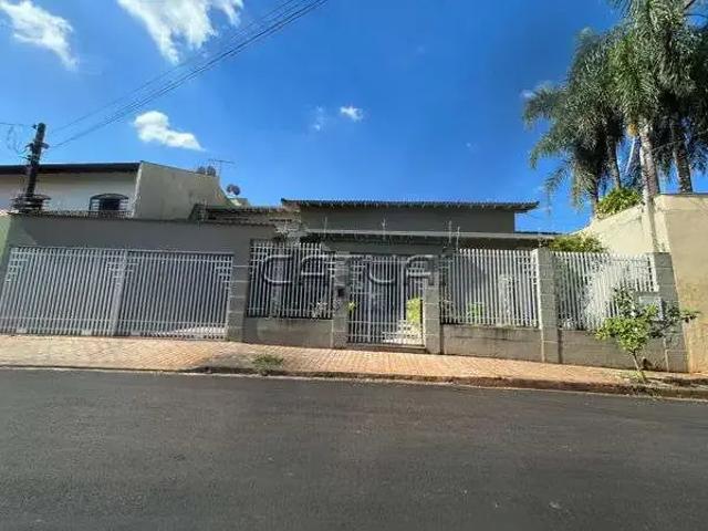 Casa / Sobrado para Venda em Londrina/PR Caravelle 6 Quartos