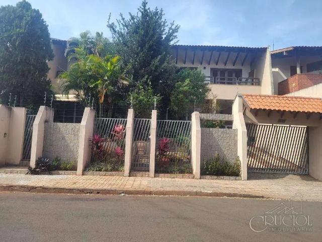 Casa / Sobrado para Venda em Londrina/PR Caravelle 8 Quartos