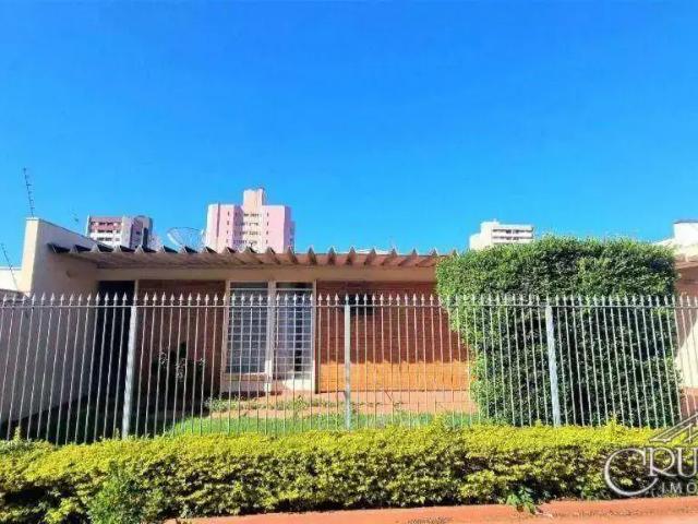 Casa / Sobrado para Venda em Londrina/PR Centro 3 Quartos