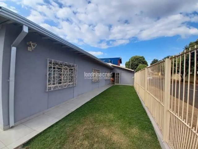 Casa / Sobrado para Venda em Londrina/PR Centro 3 Quartos