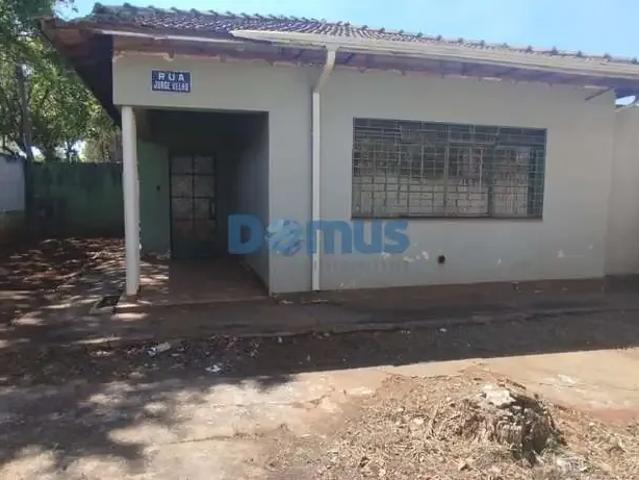 Casa / Sobrado para Venda em Londrina/PR Centro 3 Quartos