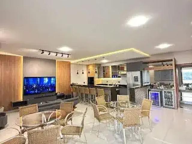 Casa / Sobrado para Venda em Londrina/PR Centro 3 Quartos