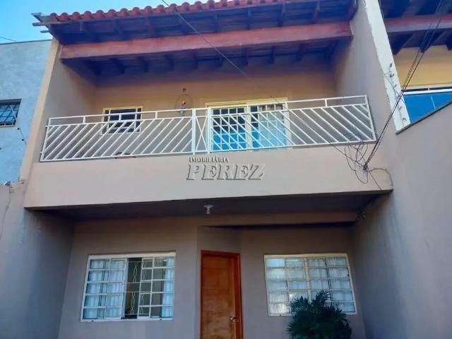 Casa / Sobrado para Venda em Londrina/PR Chácaras Mussahiro 3 Quartos