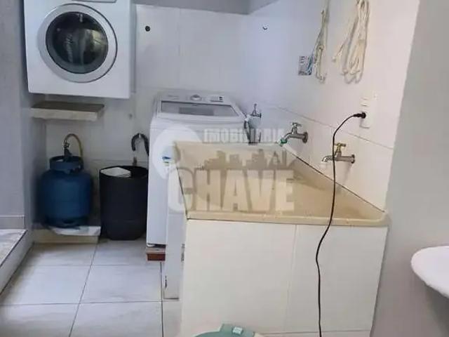Casa / Sobrado para Venda em Londrina/PR Chácaras Pietraróia 1 Quartos