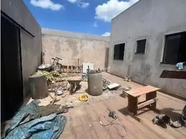 Casa / Sobrado para Venda em Londrina/PR Cidade Industrial II 3 Quartos
