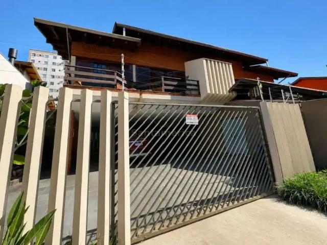 Casa / Sobrado para Venda em Londrina/PR Colina Verde 4 Quartos