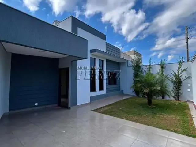 Casa / Sobrado para Venda em Londrina/PR Colinas 3 Quartos