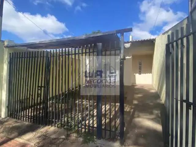 Casa / Sobrado para Venda em Londrina/PR Colinas 2 Quartos