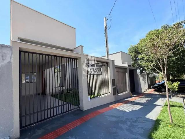 Casa / Sobrado para Venda em Londrina/PR Colinas 2 Quartos