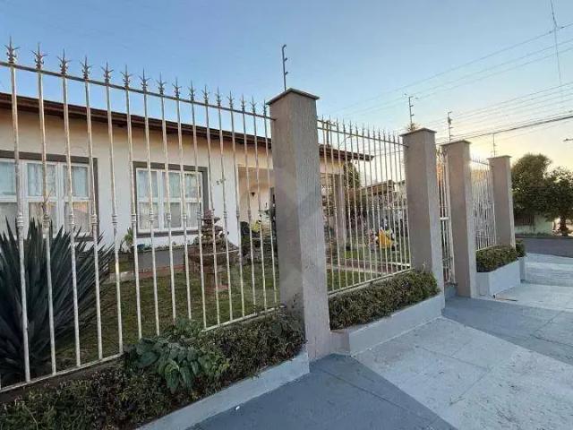 Casa / Sobrado para Venda em Londrina/PR Coliseu 3 Quartos
