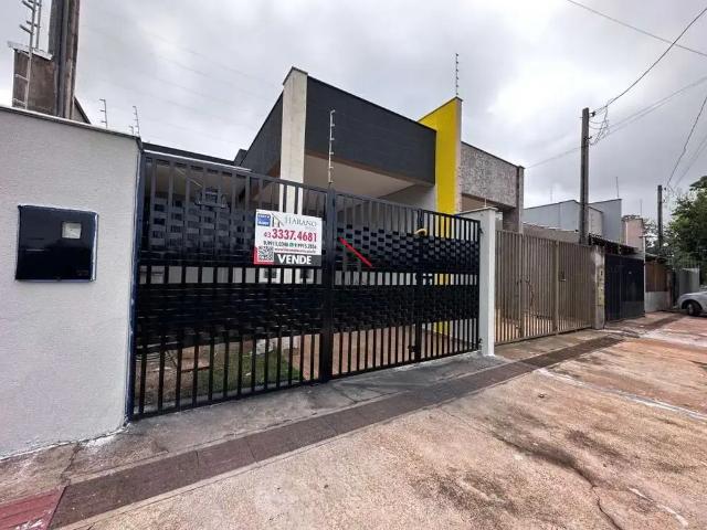 Casa / Sobrado para Venda em Londrina/PR Colúmbia 2 Quartos