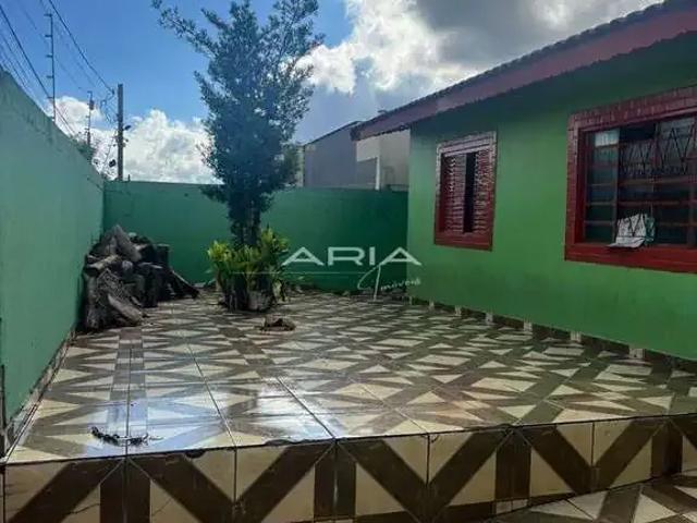 Casa / Sobrado para Venda em Londrina/PR Colúmbia 3 Quartos