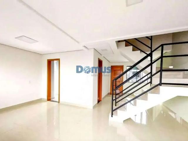 Casa / Sobrado para Venda em Londrina/PR Colúmbia 3 Quartos