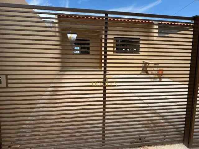 Casa / Sobrado para Venda em Londrina/PR Colúmbia 3 Quartos