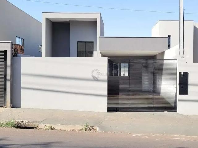 Casa / Sobrado para Venda em Londrina/PR Colúmbia 3 Quartos