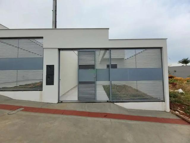 Casa / Sobrado para Venda em Londrina/PR Colúmbia 3 Quartos