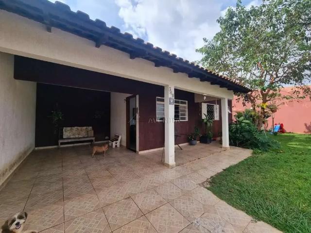 Casa / Sobrado para Venda em Londrina/PR Colúmbia 3 Quartos