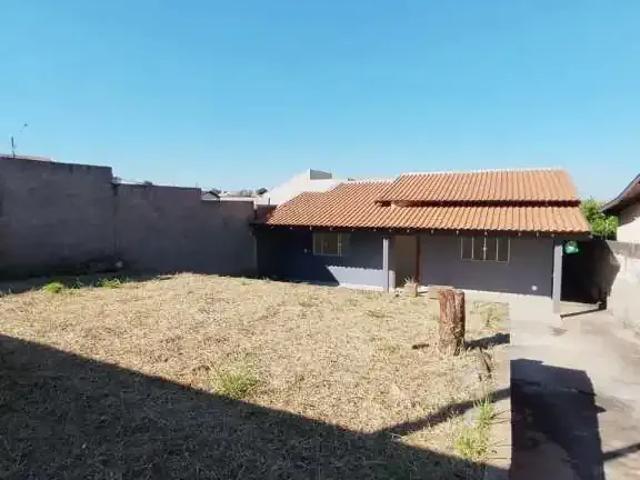 Casa / Sobrado para Venda em Londrina/PR Colúmbia 3 Quartos