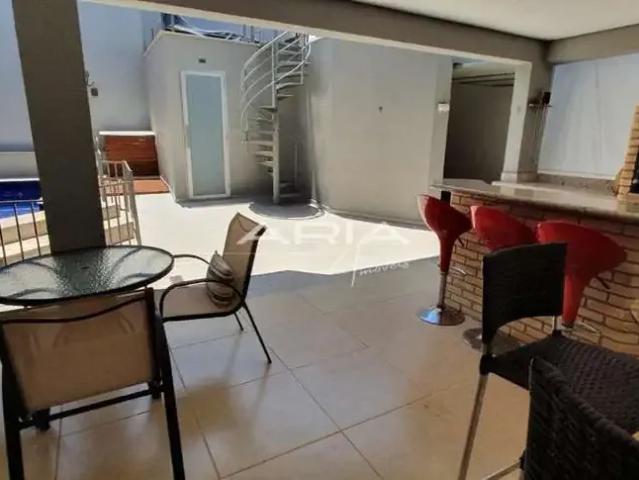 Casa / Sobrado para Venda em Londrina/PR Condomínio Vale do Arvoredo 3 Quartos