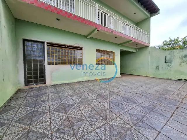Casa / Sobrado para Venda em Londrina/PR Conjunto Café 3 Quartos