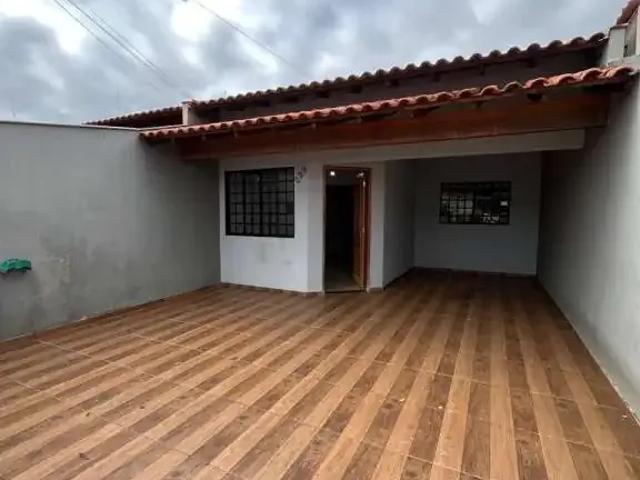 Casa / Sobrado para Venda em Londrina/PR Conjunto Café 2 Quartos