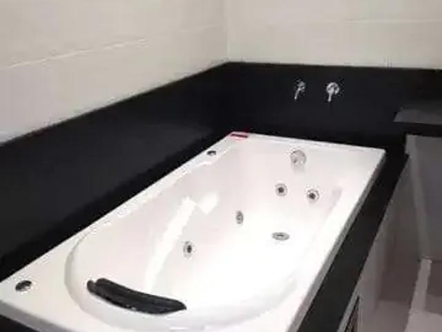Casa / Sobrado para Venda em Londrina/PR Conjunto Habitacional Alexandre Urbanas 3 Quartos