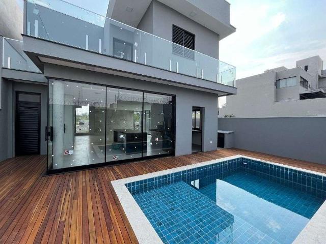 Casa / Sobrado para Venda em Londrina/PR Conjunto Habitacional Alexandre Urbanas 3 Quartos