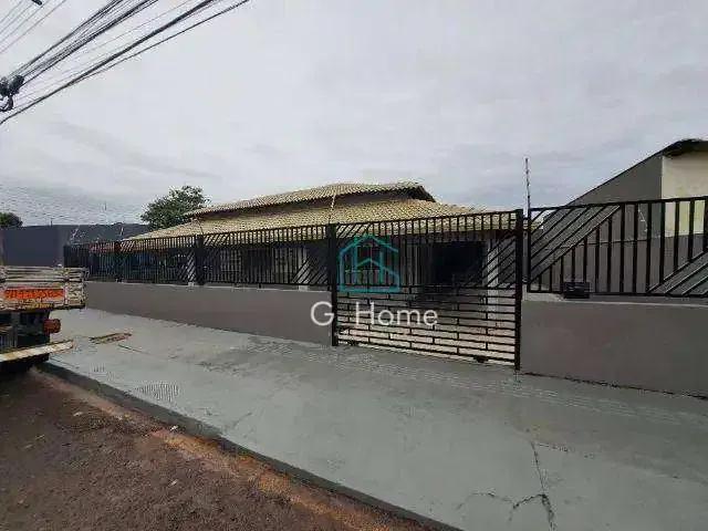 Casa / Sobrado para Venda em Londrina/PR Conjunto Habitacional Alexandre Urbanas 3 Quartos