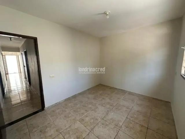 Casa / Sobrado para Venda em Londrina/PR Conjunto Habitacional Alexandre Urbanas 3 Quartos